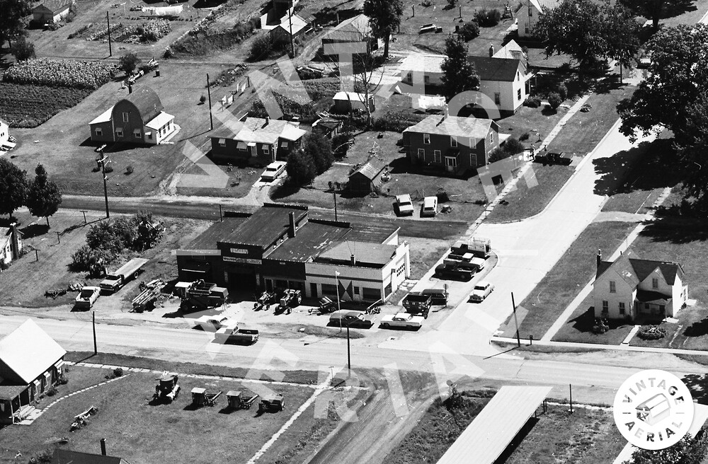 Vintage Aerial | Iowa | Tama County | 1972 | 70-PTA-37