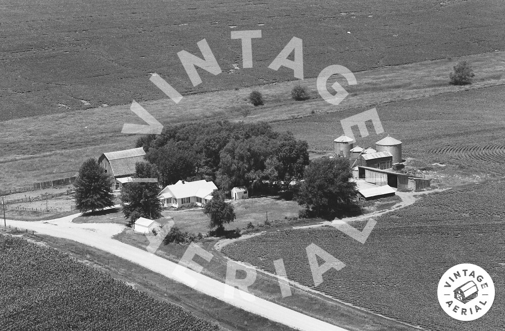 Vintage Aerial | Iowa | Fremont County | 1980 | 33-XFRE-29