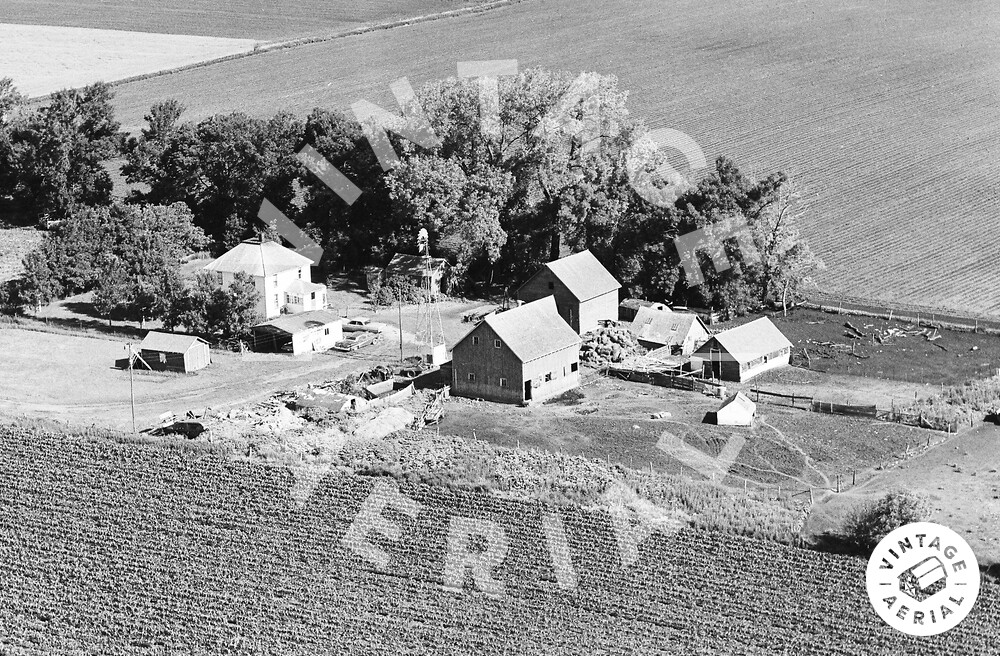 Vintage Aerial | Iowa | Emmet County | 1971 | 2-IEM-7
