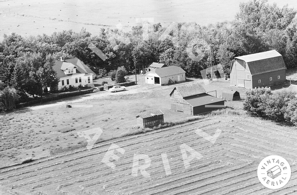 Vintage Aerial | Minnesota | Lincoln County | 1968 | 17-CLI-11
