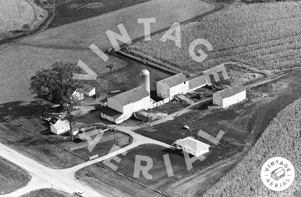 Vintage Aerial | Illinois | Stephenson County | 1964 | 83-ISTN-9