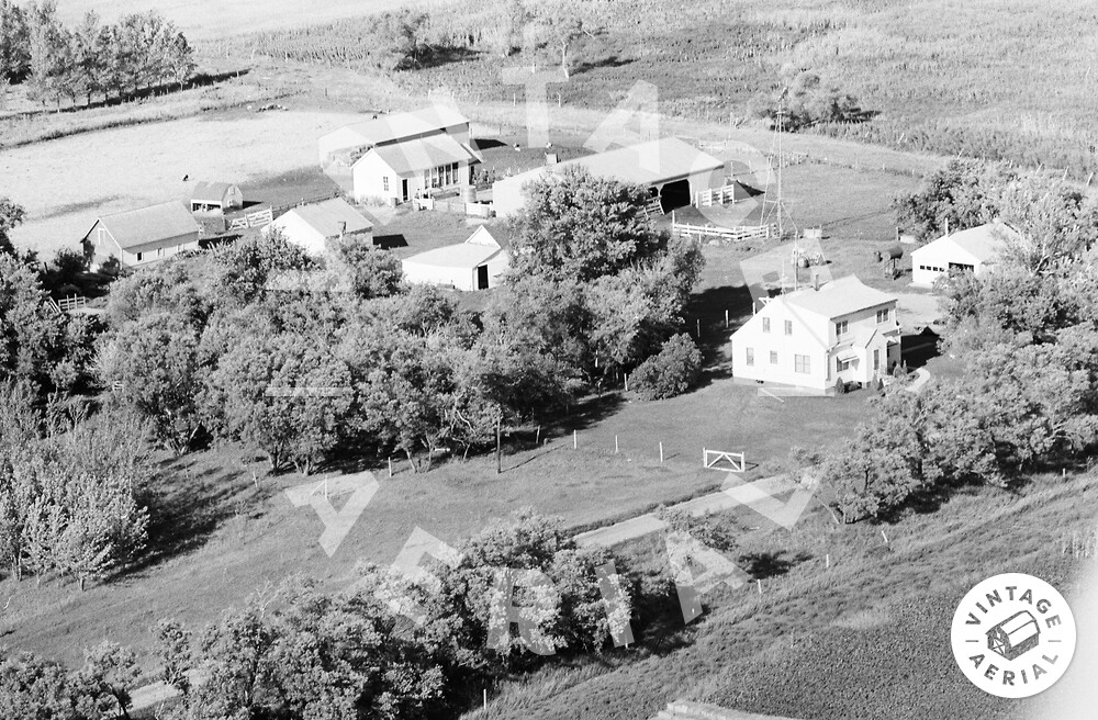 Vintage Aerial | Minnesota | Lincoln County | 1968 | 24-CLI-18
