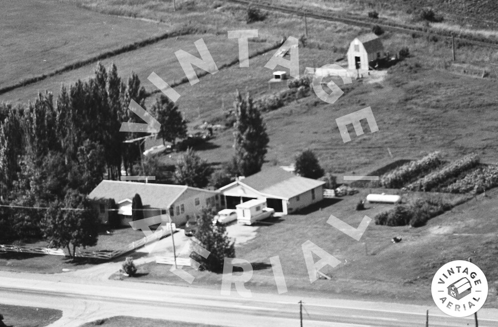 Vintage Aerial | Minnesota | Blue Earth County | 1967 | 31-MBE-32