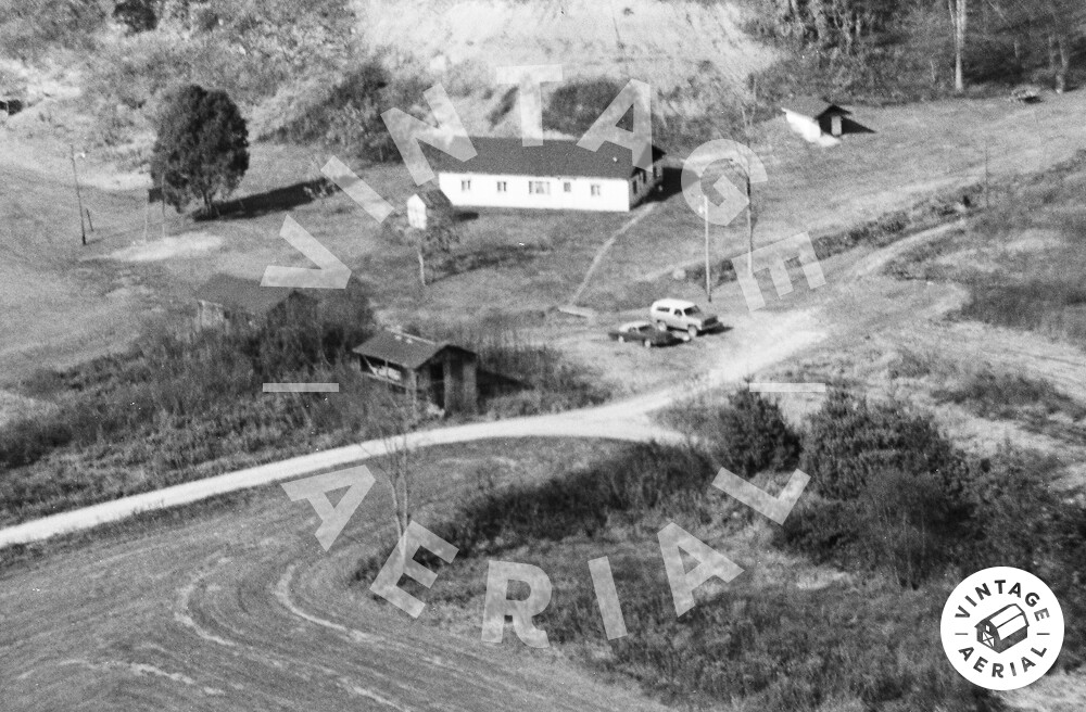 Vintage Aerial | Kentucky | Lawrence County | 1982 | 26-WLAW-35