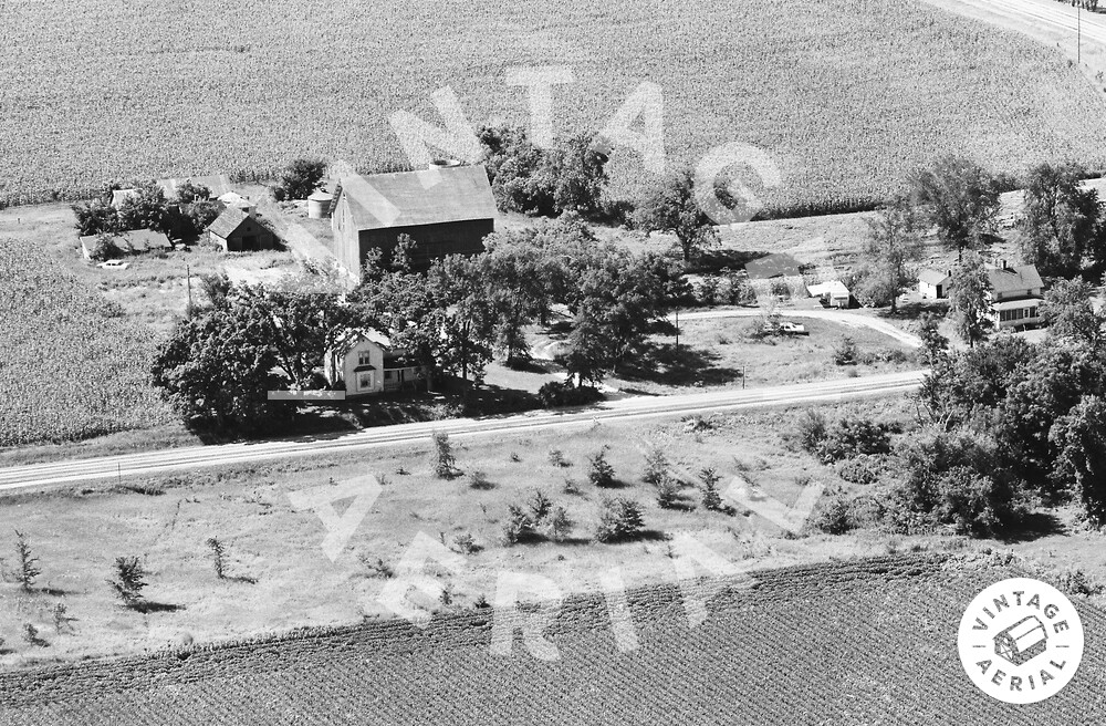 Vintage Aerial | Iowa | Delaware County | 1980 | 52-XDE-28