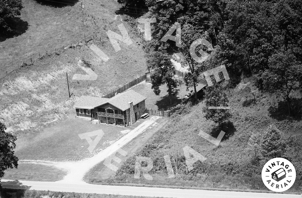 Vintage Aerial | Kentucky | Magoffin County | 1984 | 19-LMG-32