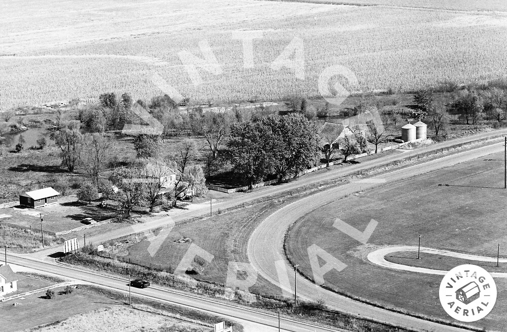Vintage Aerial | Iowa | Louisa County | 1970 | 31-LLO-34