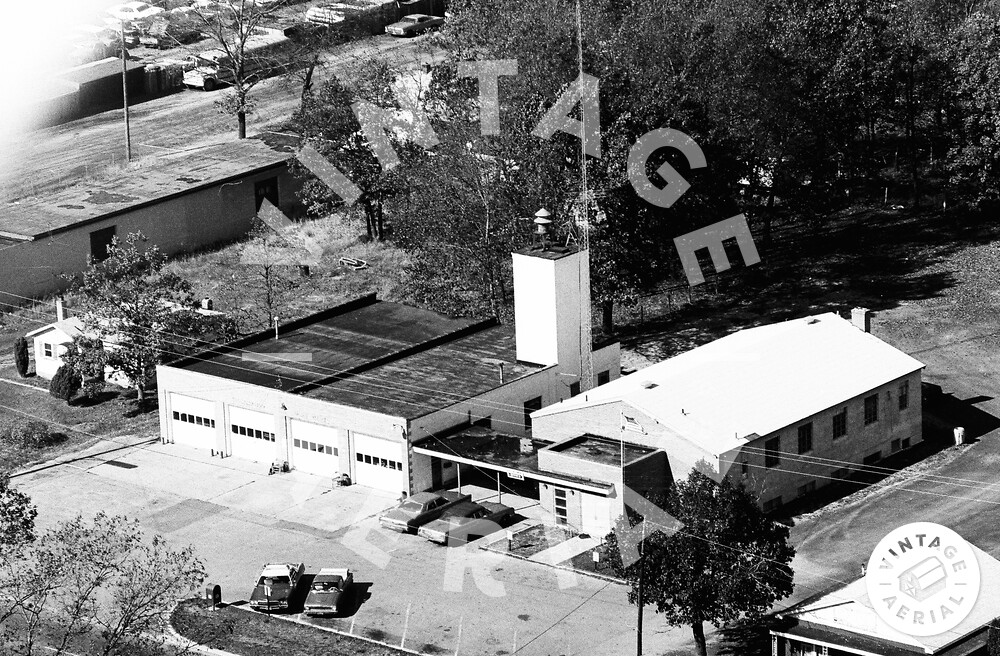 Vintage Aerial | Michigan | Muskegon County | 1974 | 33-HMU-17