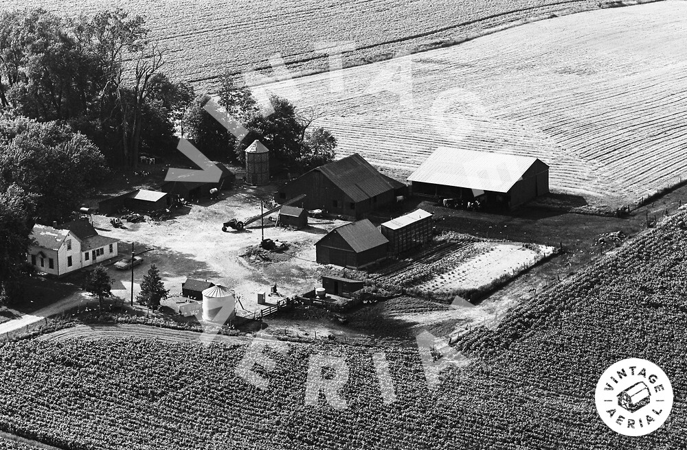 Vintage Aerial | Iowa | Buchanan County | 1971 | 31-IBU-8
