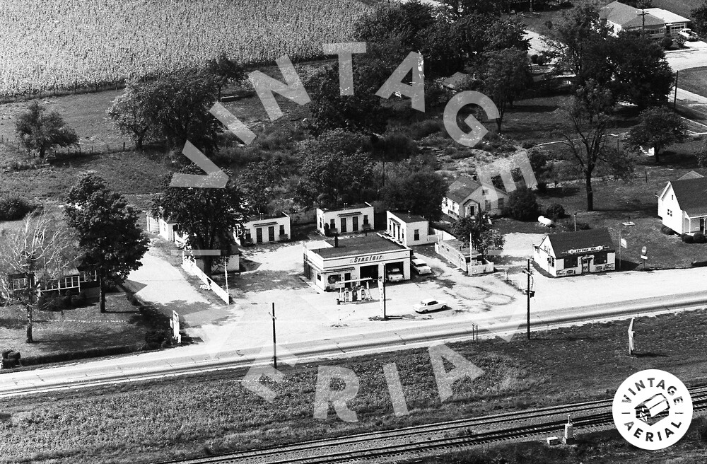 Vintage Aerial | Illinois | Douglas County | 1966 | 17-FDO-22