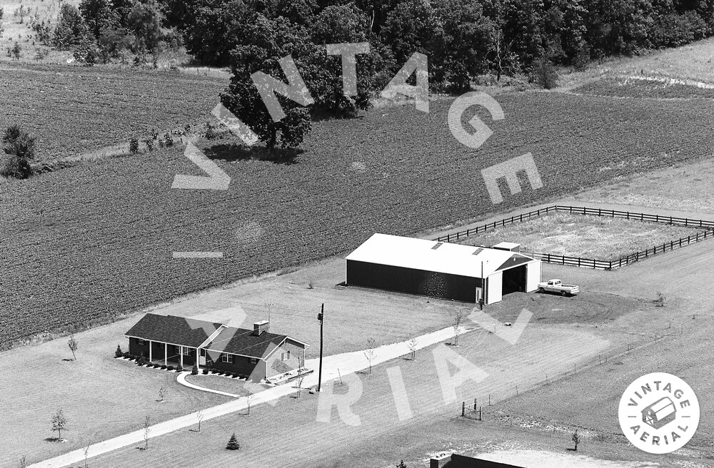 Vintage Aerial | Ohio | Clinton County | 1976 | 37-CCL-9
