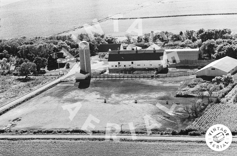 Vintage Aerial | Minnesota | Lyon County | 1968 | 33-CLY-20