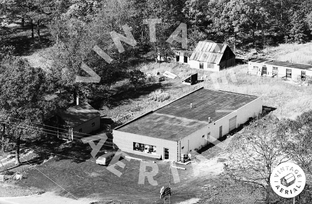 Vintage Aerial | Michigan | Muskegon County | 1974 | 33-HMU-19