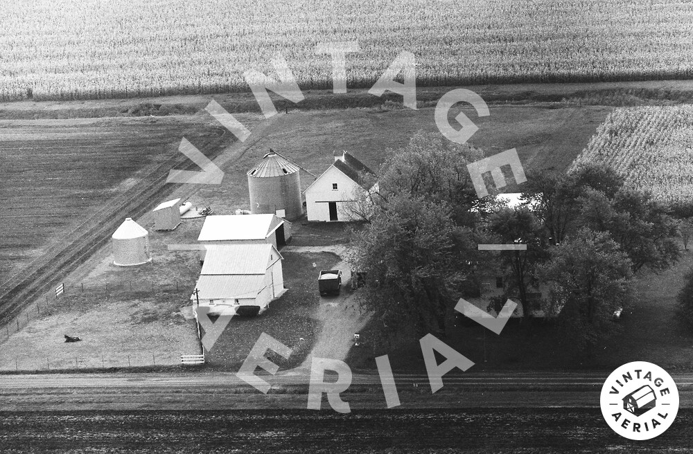 Vintage Aerial | Illinois | Douglas County | 1976 | 4-BDO-1